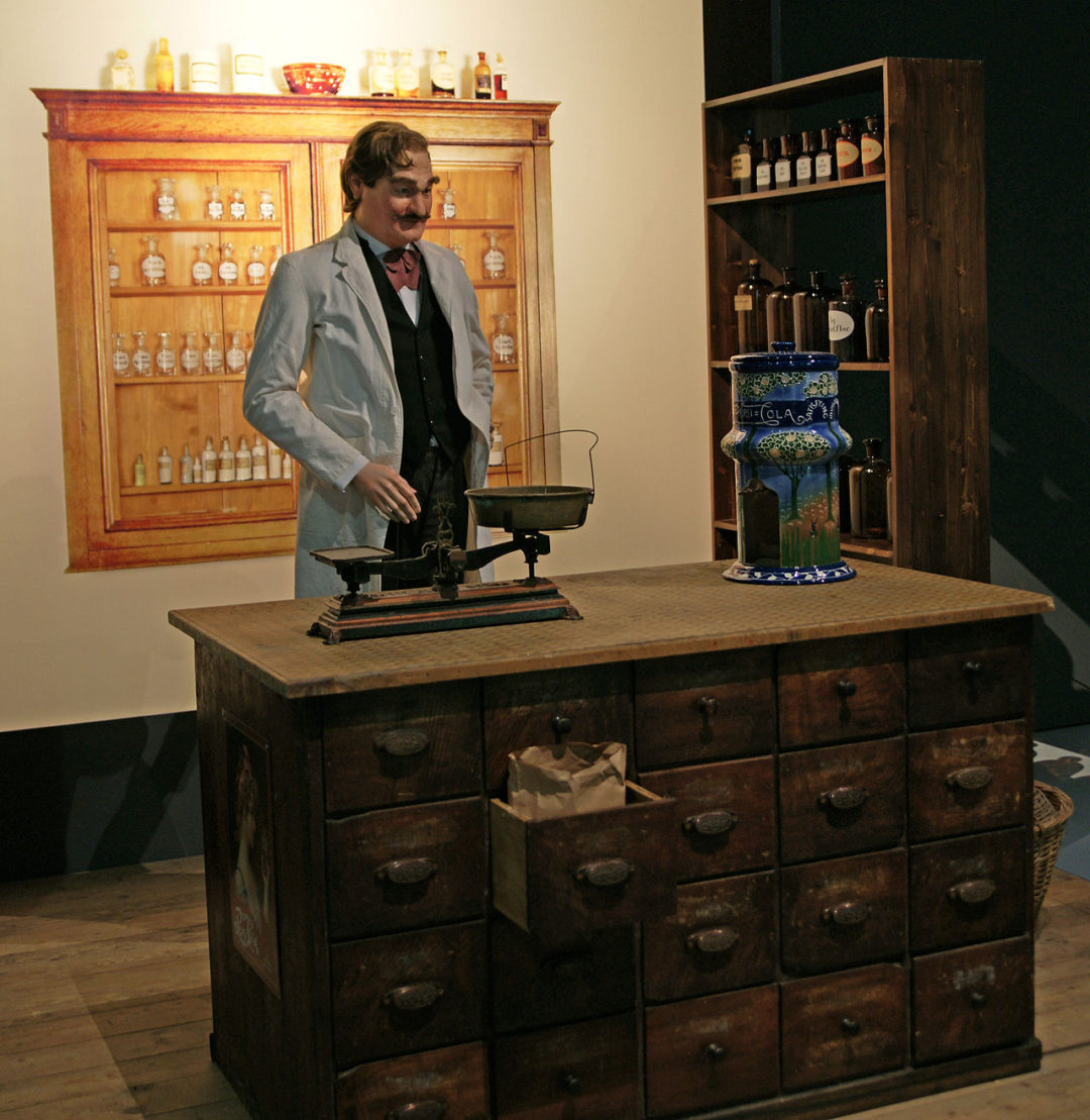 New at the Soda Fountain: Pepsi-Cola! - Kristin Holt